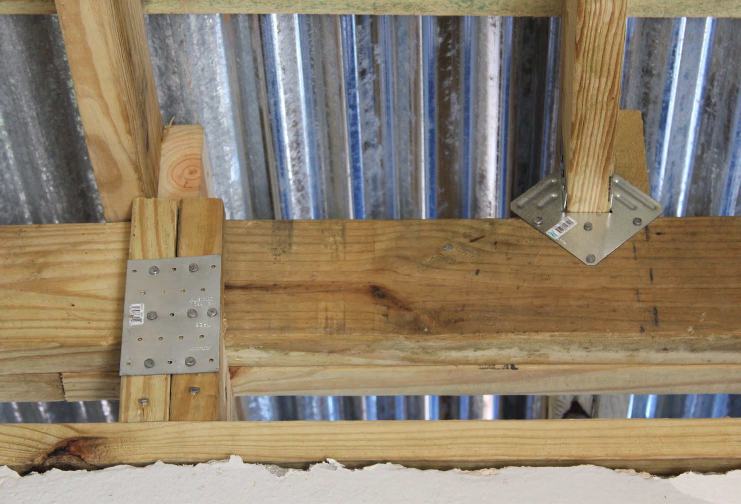 Construya Un Techo Resistente | Keep Safe